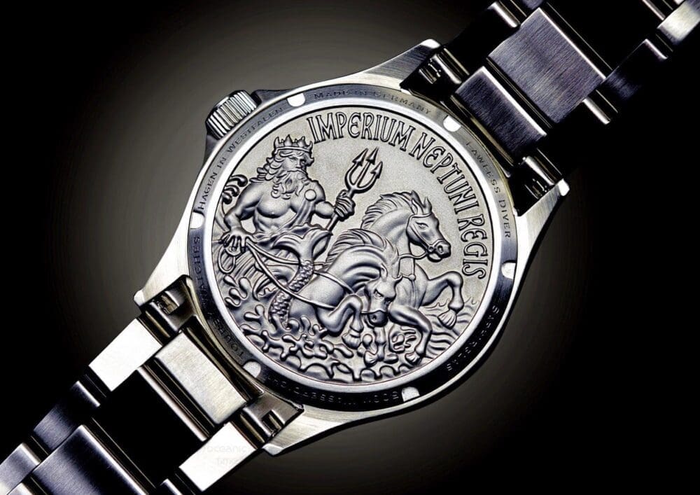 Making the case: Solid casebacks need to make a comeback