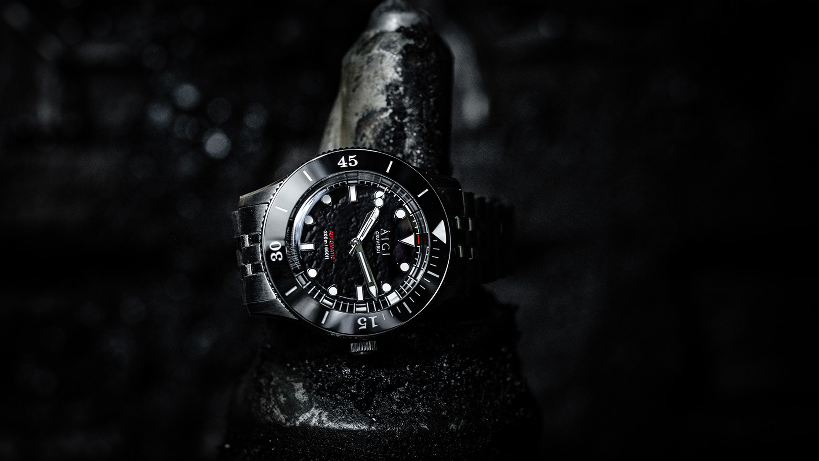 Áigi Gruvebus | MICRO MONDAYS