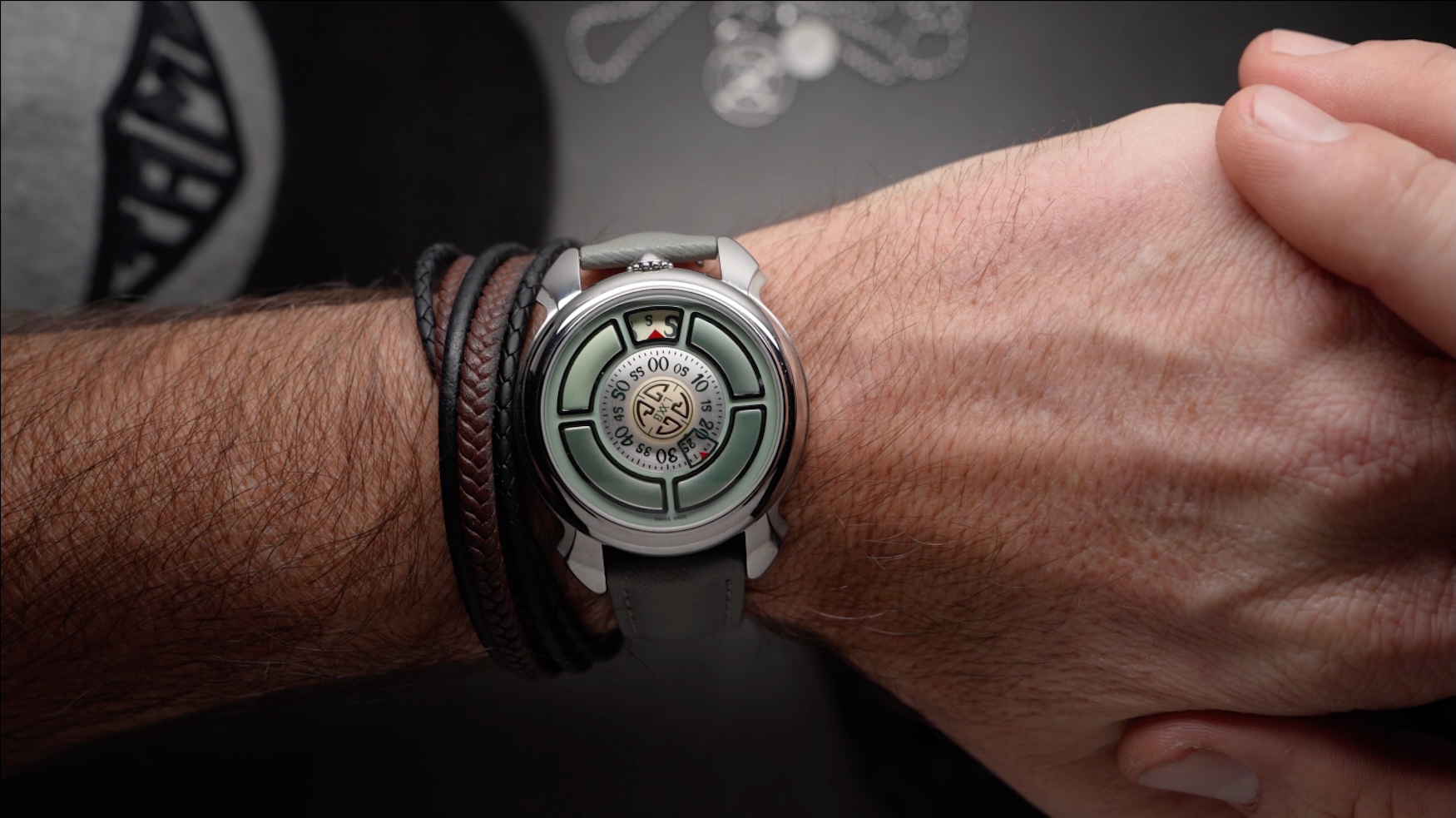 3-Watch Throw Down: Fred Savage throws down the gauntlet | VIDEO